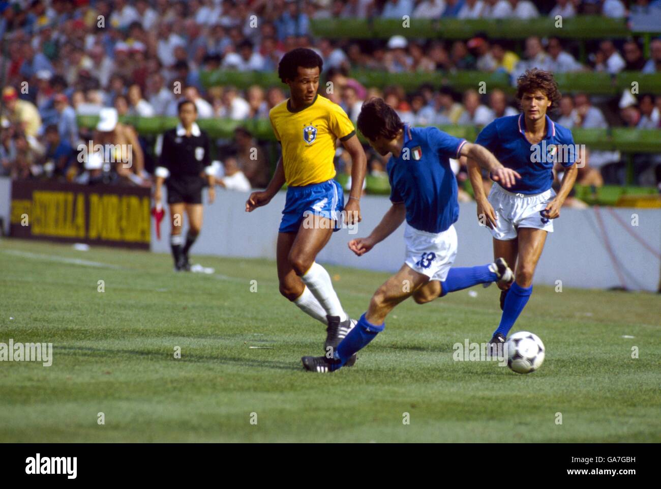 Soccer - World Cup Spain 82 - Group C - Brazil v Italy Stock Photo - Alamy