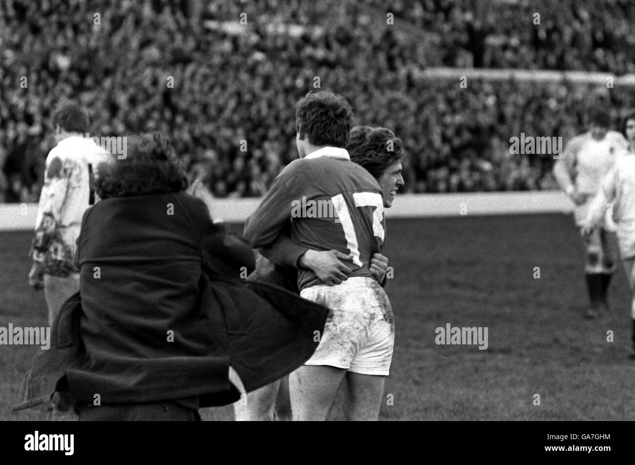 Ireland's Mike Flynn (no13) celebrates his try with a teammate Stock ...