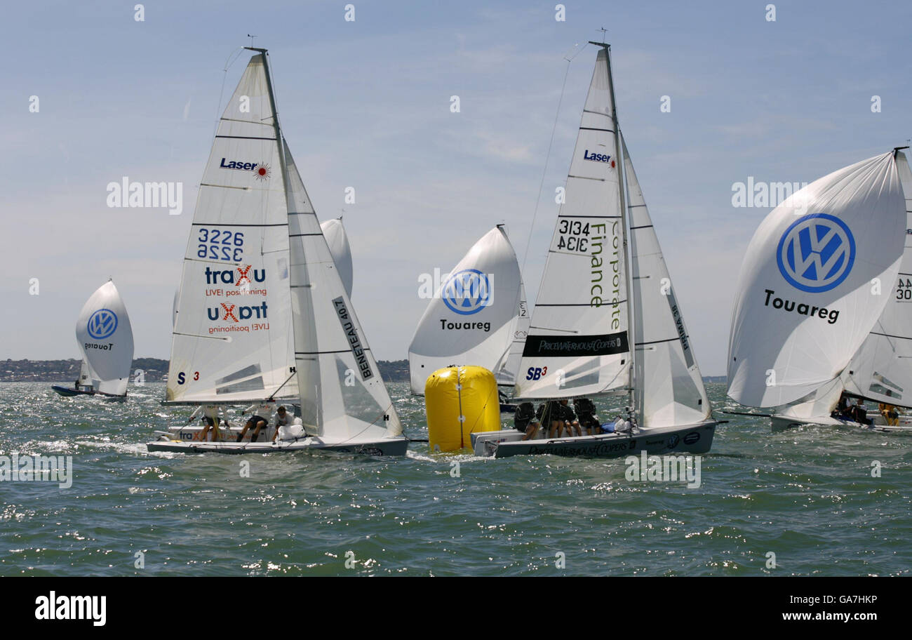 Cowes week action hi-res stock photography and images - Alamy
