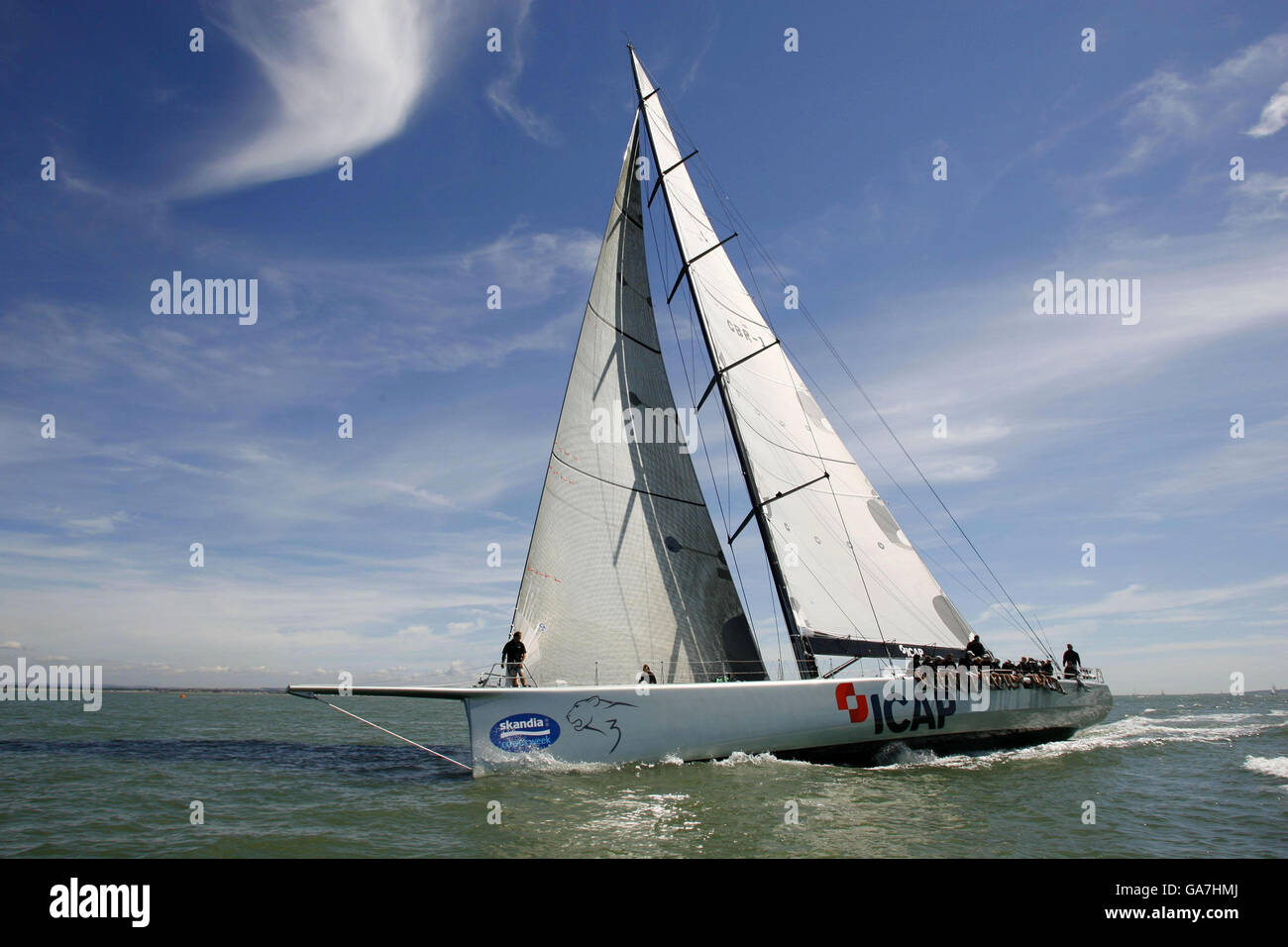 Mike Slade's super maxi Leopard races almost in a class of her own on ...