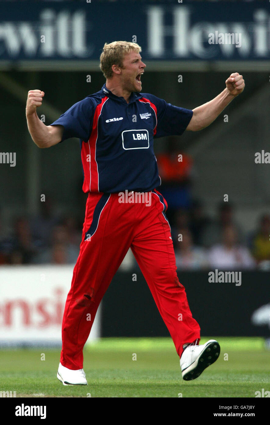 Gladiators lightning hi-res stock photography and images - Alamy