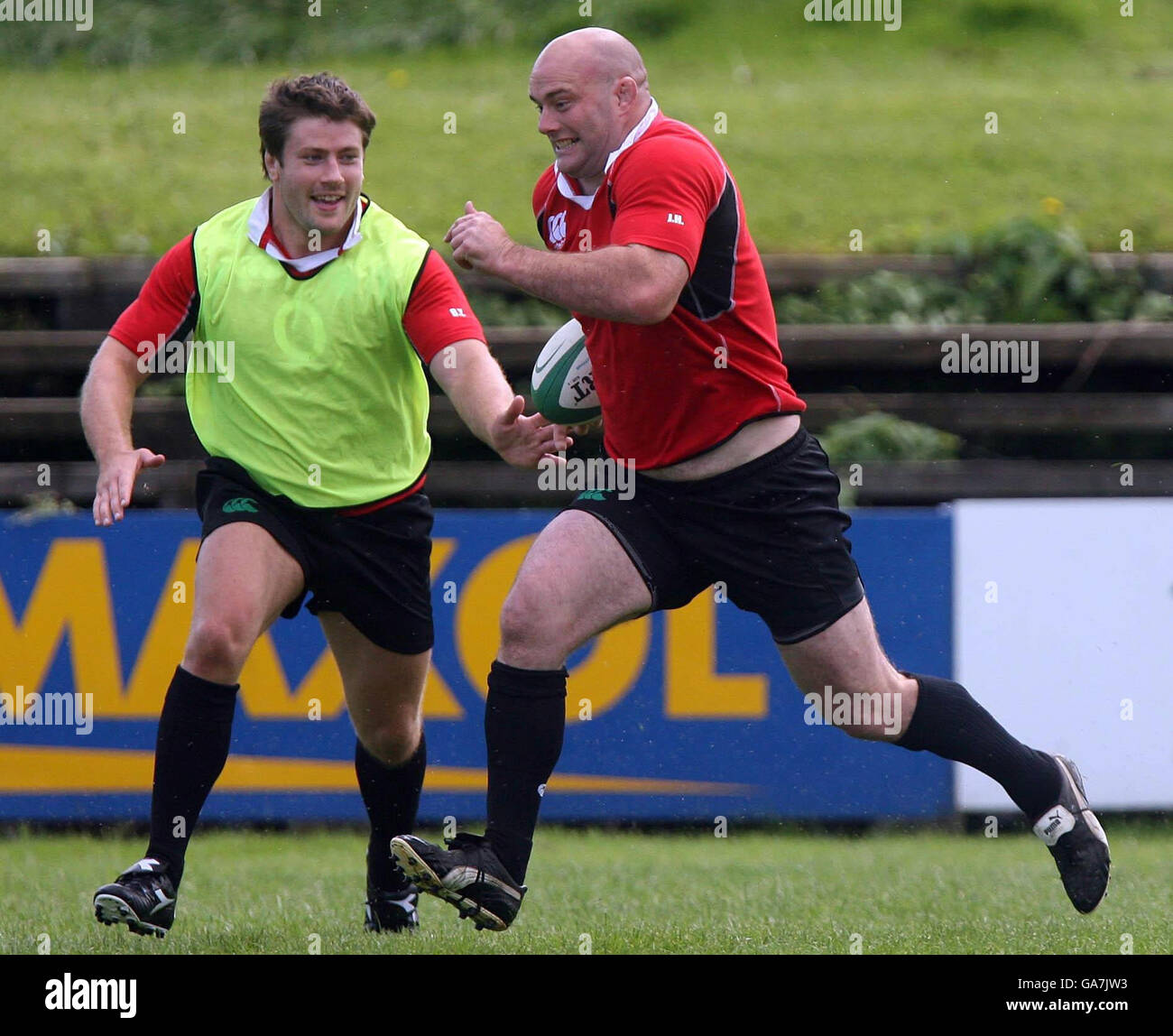 L-R Ireland's Marcus Horan and John Hayes during a training session at ...