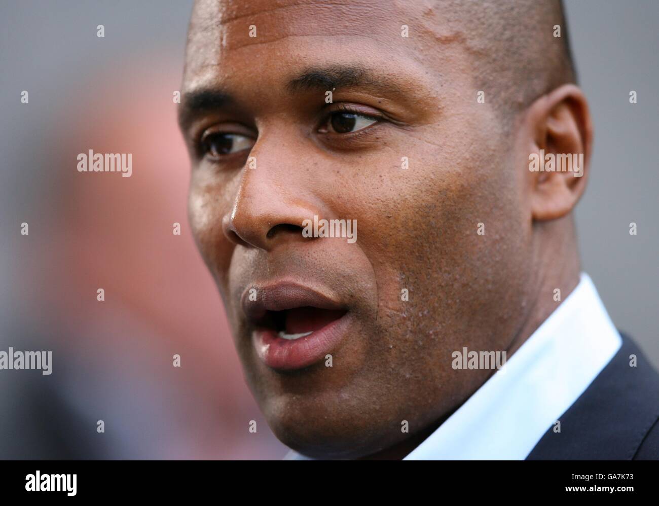 Former newcastle united player les ferdinand hi-res stock photography ...
