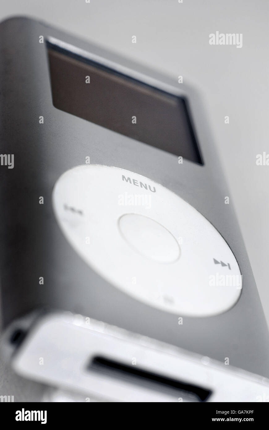 Apple ipod mini music player hi-res stock photography and images - Alamy