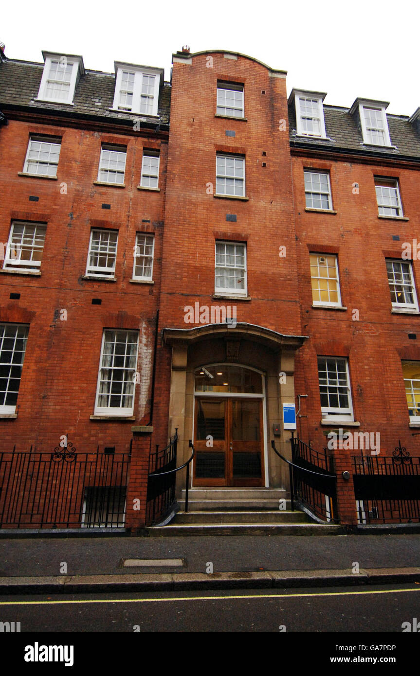 Bulimic hi-res stock photography and images - Alamy