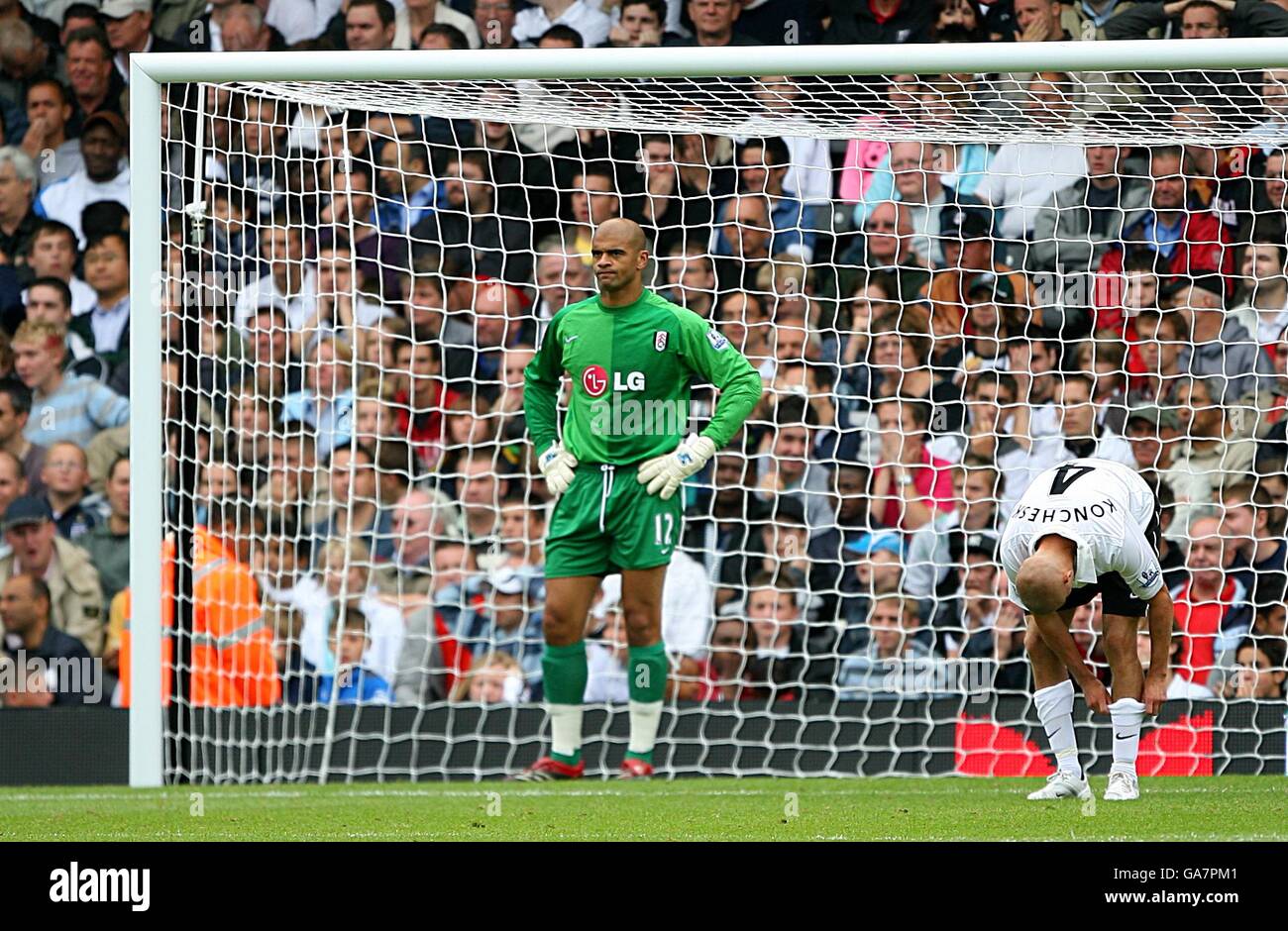 Fulham goalkeeper Tony Warner makes a mistake to allow Middlesbrough's ...