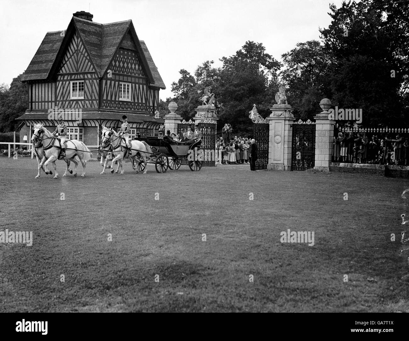 Mountbatten hi-res stock photography and images - Alamy