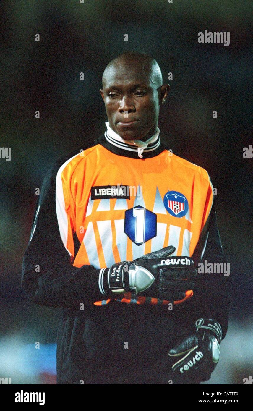 Liberia goalkeeper hi-res stock photography and images - Alamy