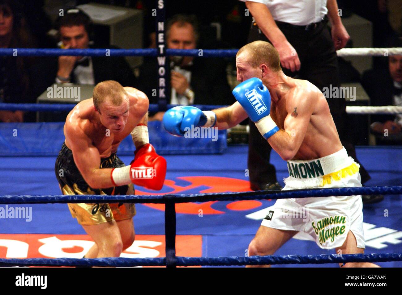 Eamonn Magee from Ireland gets the better of Jon Thaxton from England ...