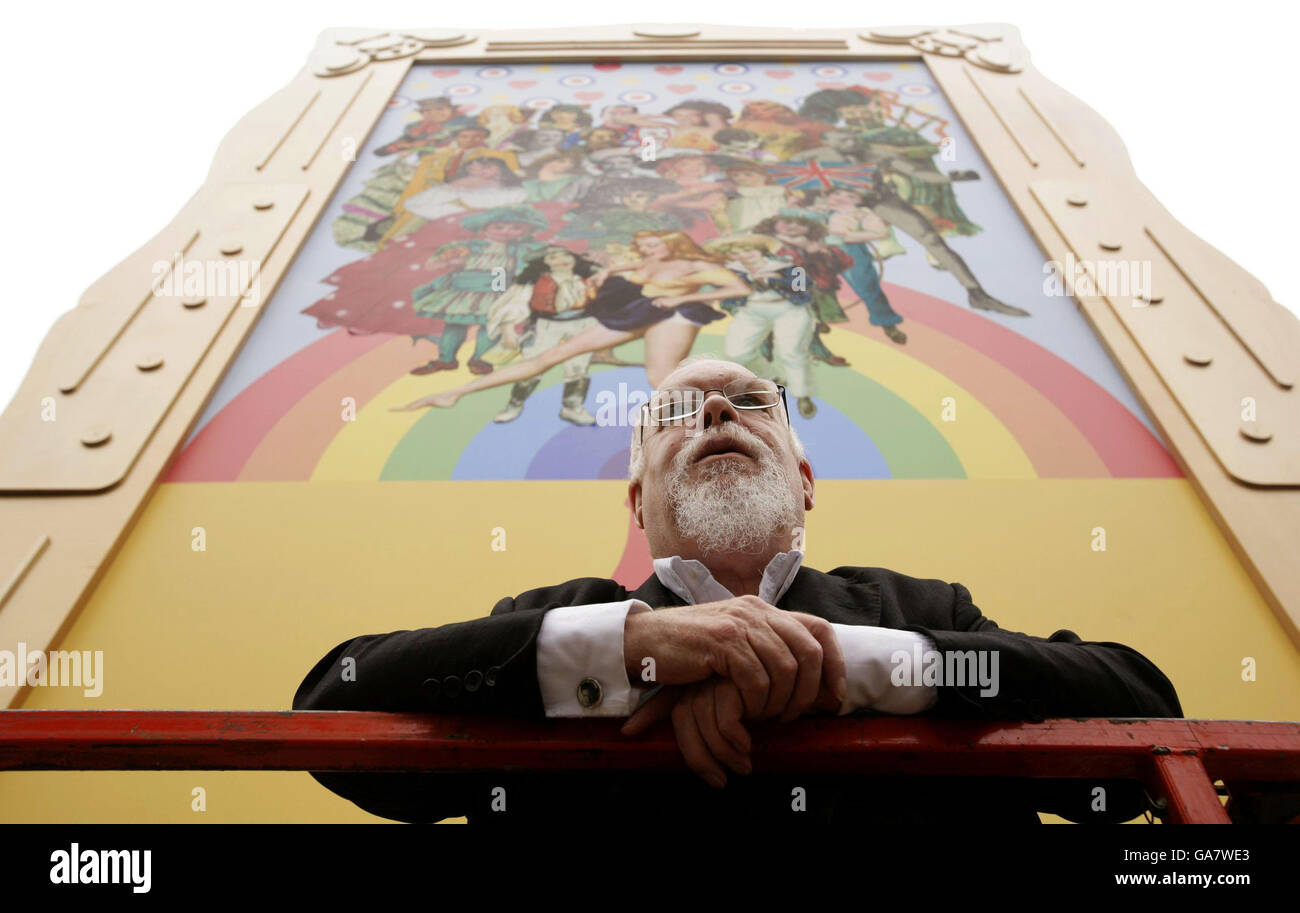 Peter Blake's South Bank sculpture Stock Photo - Alamy