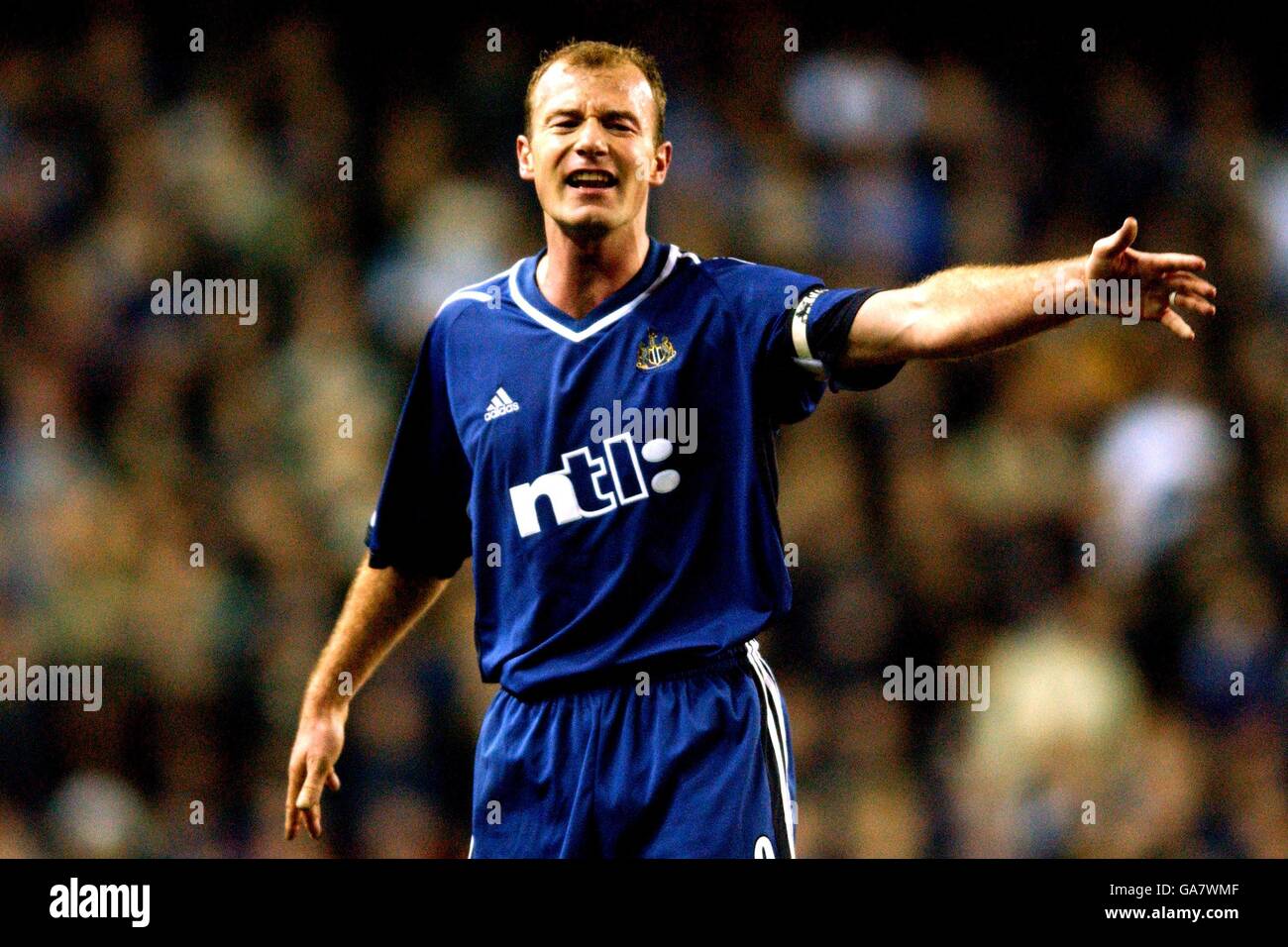 Newcastle united captain alan shearer hi-res stock photography and ...