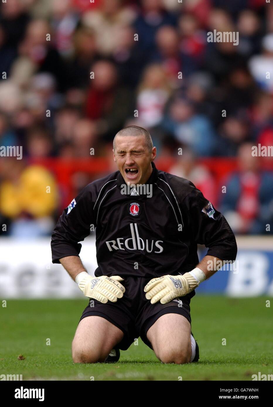 Dean Kiely the Charlton Athletic goalkeeper kneels of the floor ...