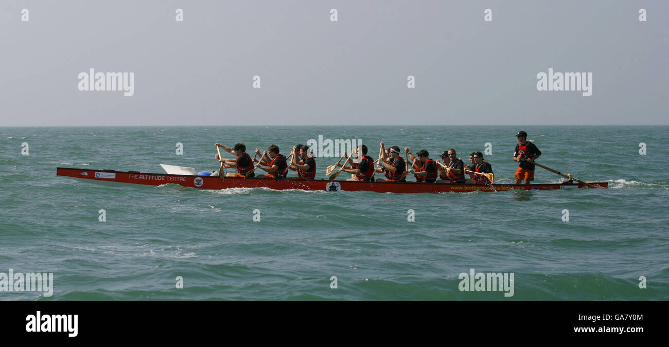Dragon boat cross-channel race Stock Photo - Alamy