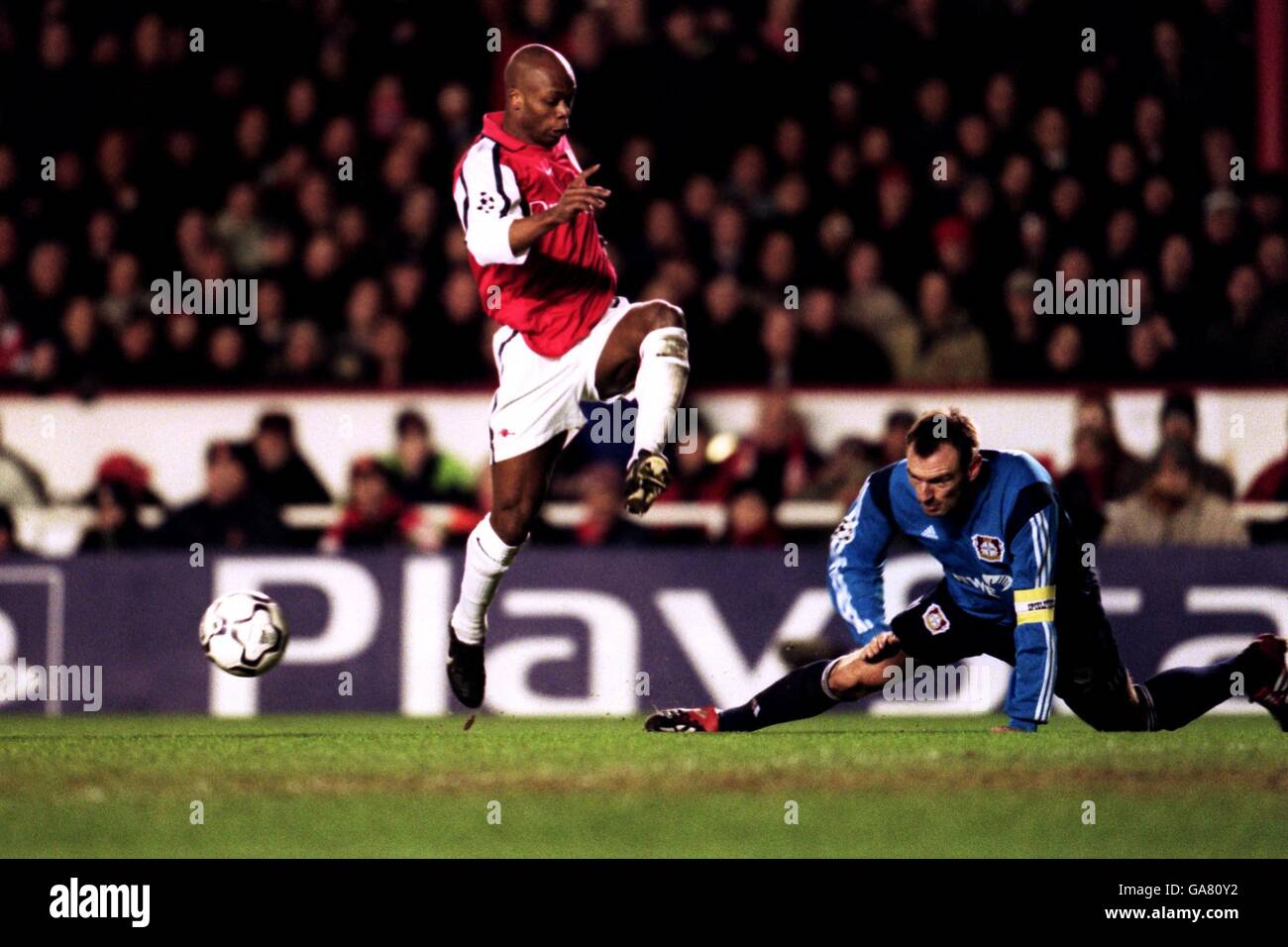 Bayer leverkusen v arsenal hi-res stock photography and images - Alamy