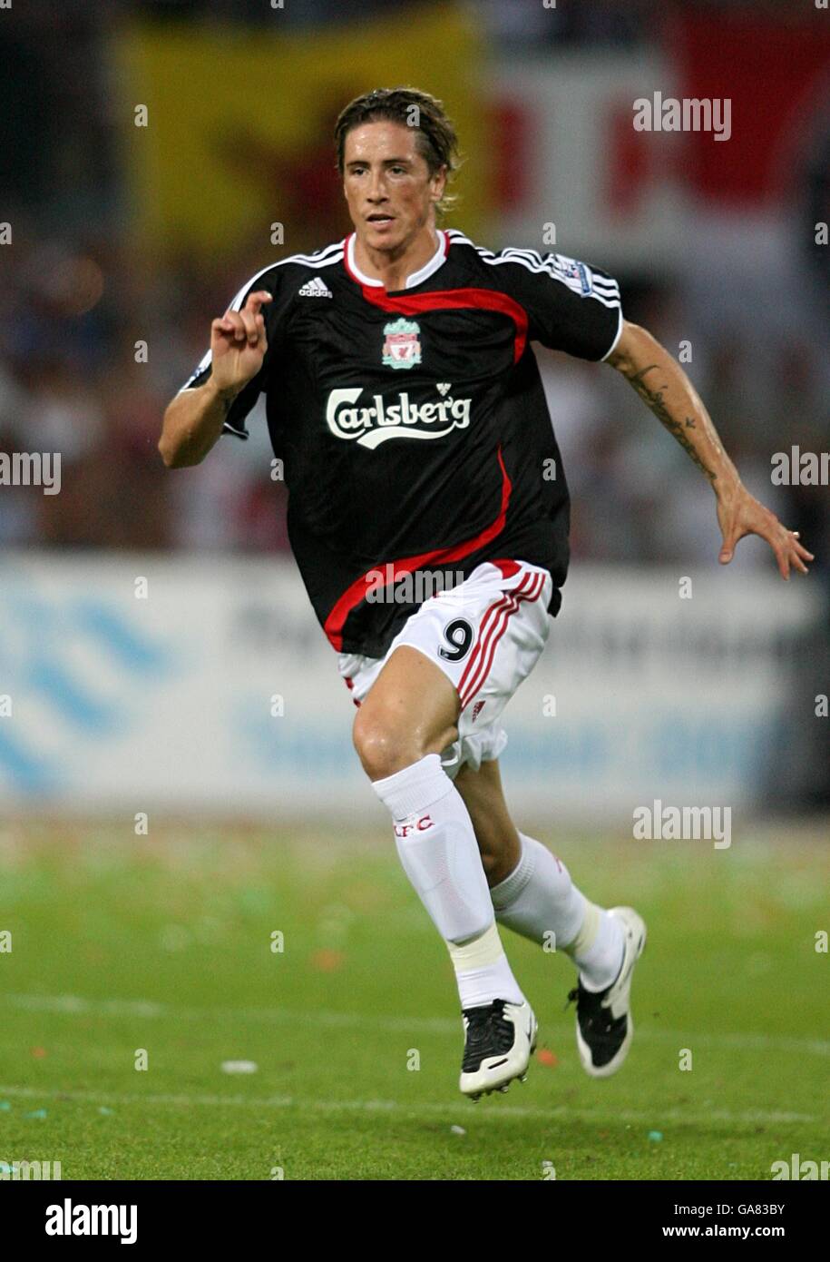 Fernando torres liverpool 2007 hi-res stock photography and images - Alamy