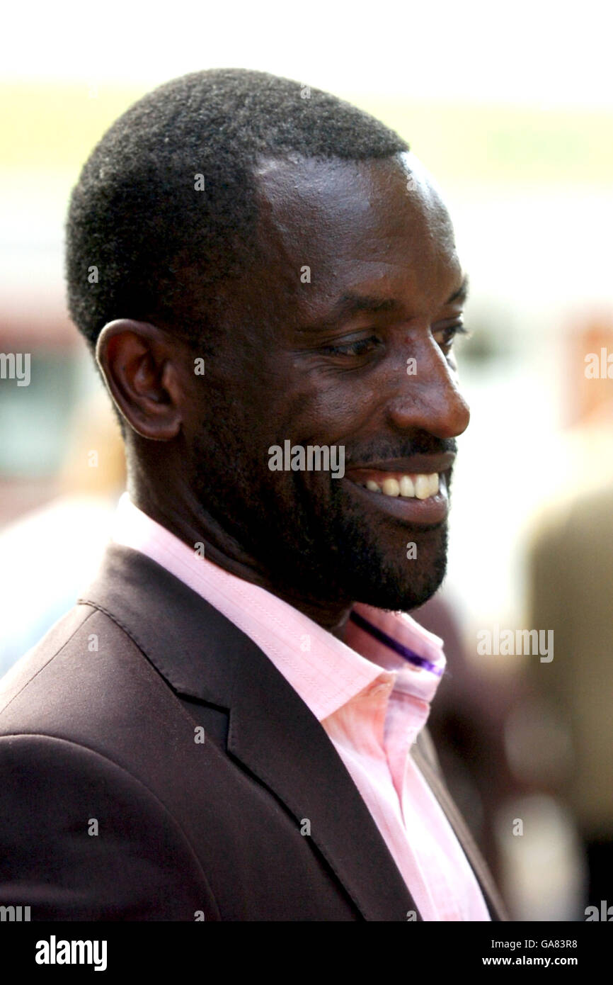 Horse Racing - PFA & Elmbridge Night - Sandown Park. Footballer and PFA ...