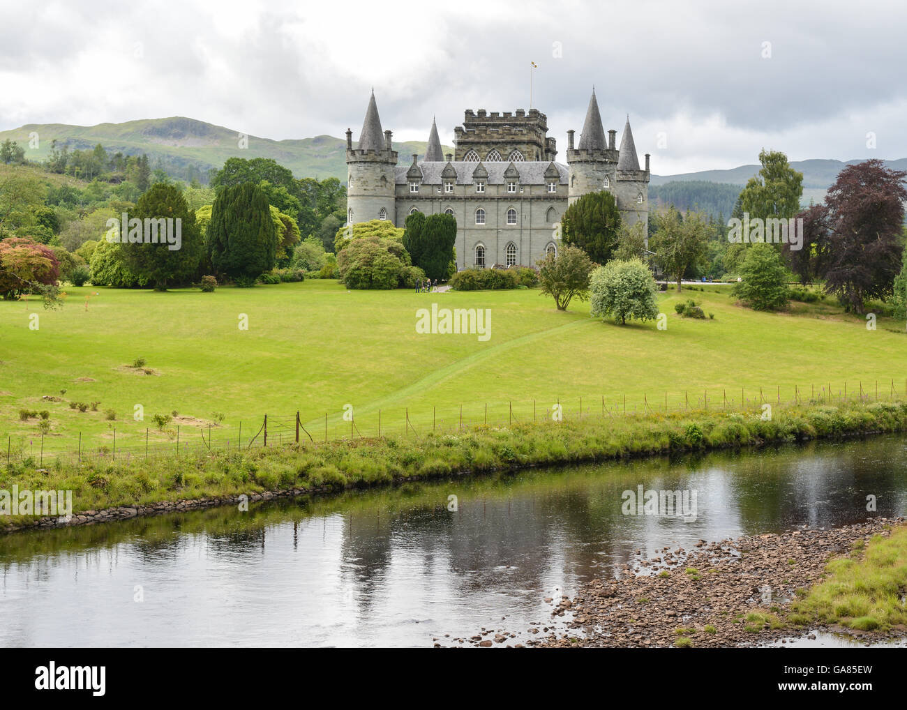 Inveraray castle hi-res stock photography and images - Alamy