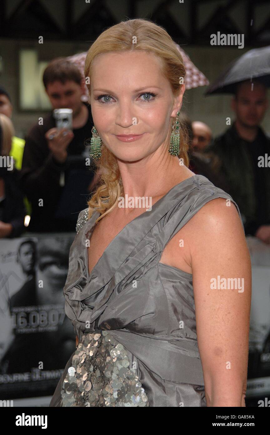 The Bourne Ultimatum UK Premiere - London. Joan Allen arrives for the ...