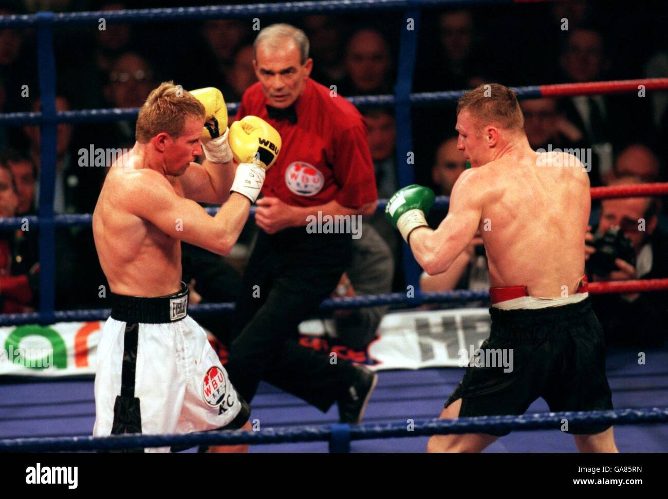 Boxing - WBU Light-Welterweight Championship - Shea Neary v Mickey Ward ...