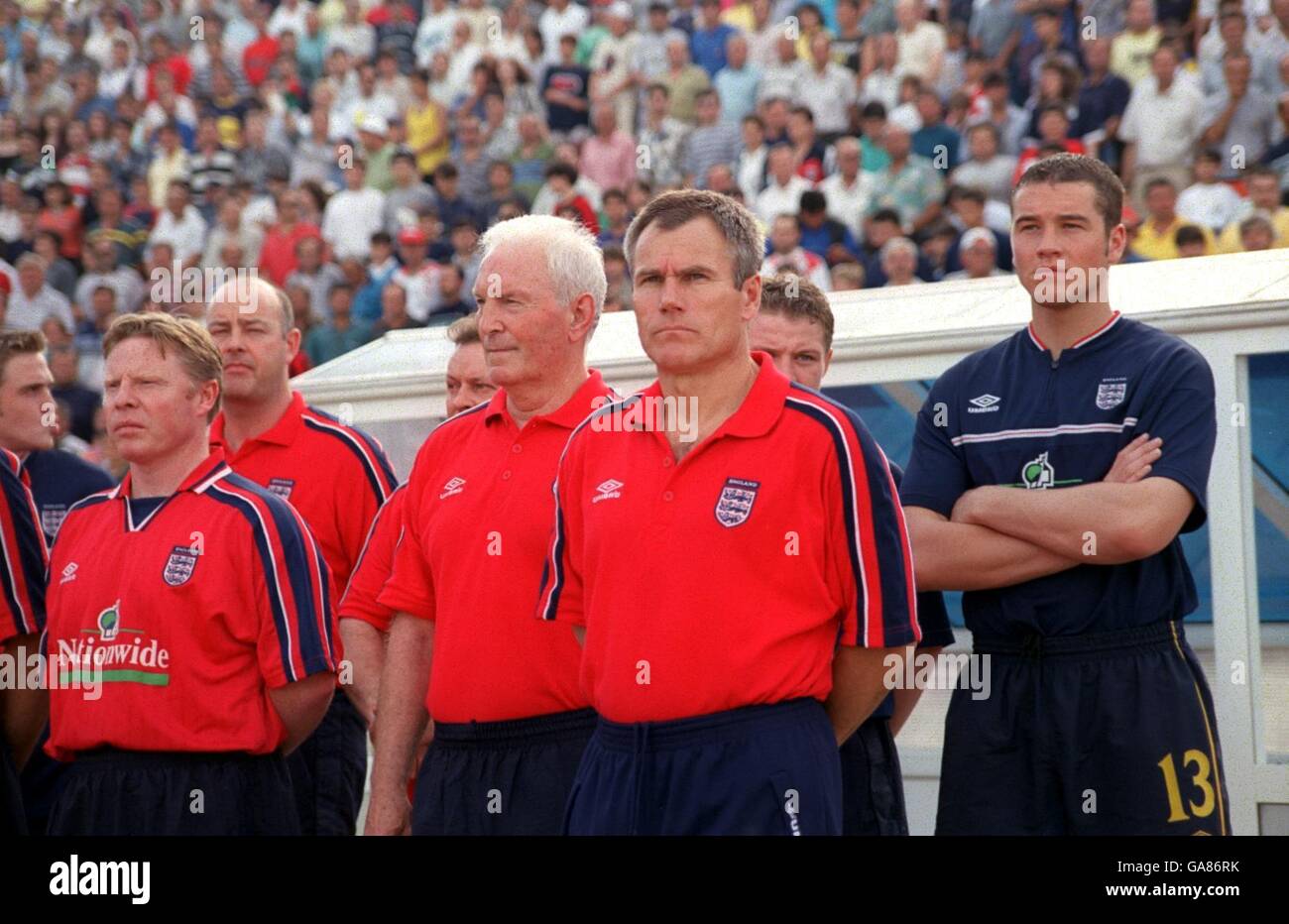 (L-R) England Coach's Sammy Lee and Dave Sexton with Manager Peter ...