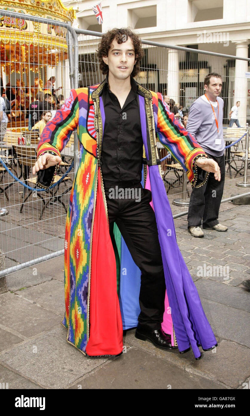 Lee Mead from Joseph and the Amazing Technicolor Dreamcoat, on stage at ...