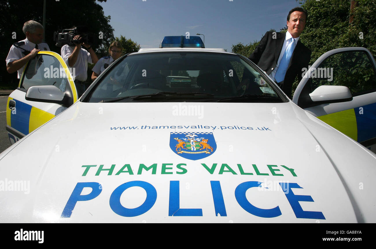 As he visits a run down area hi-res stock photography and images - Alamy