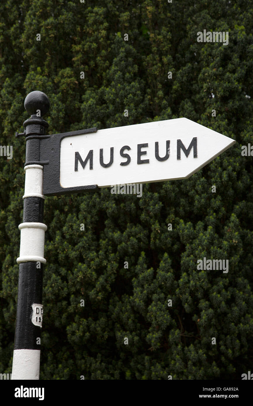Museum Sign in England; UK Stock Photo - Alamy