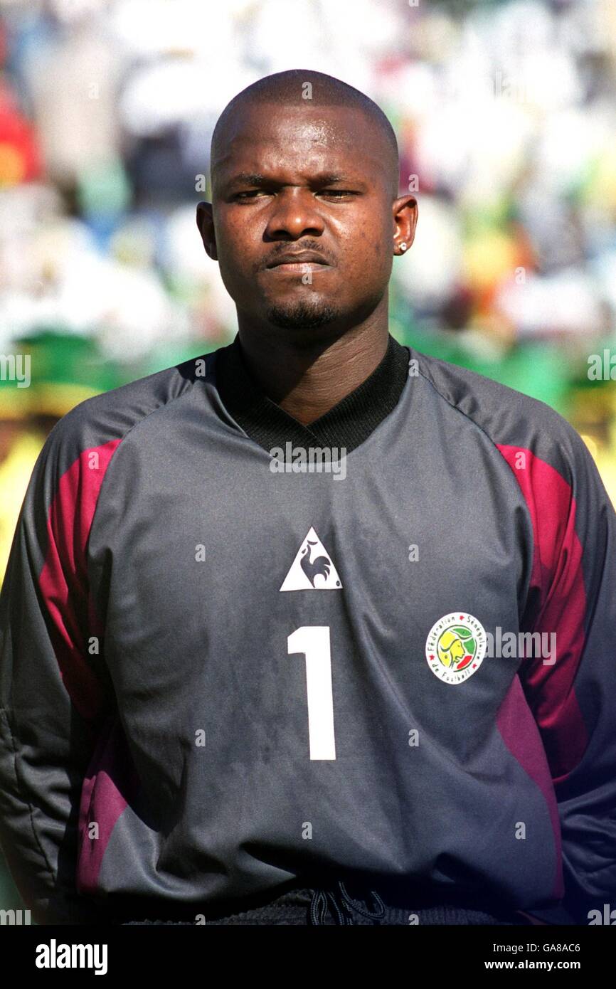 Nigeria v senegal hi-res stock photography and images - Alamy