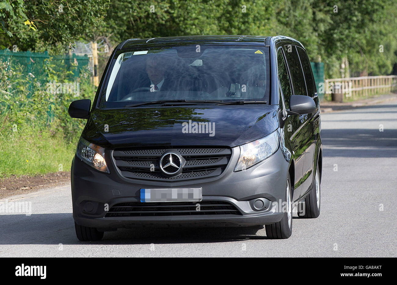 *EDITORS NOT NUMBERPLATE PIXELATED BY PICTURE DESK* A Mercedes people ...
