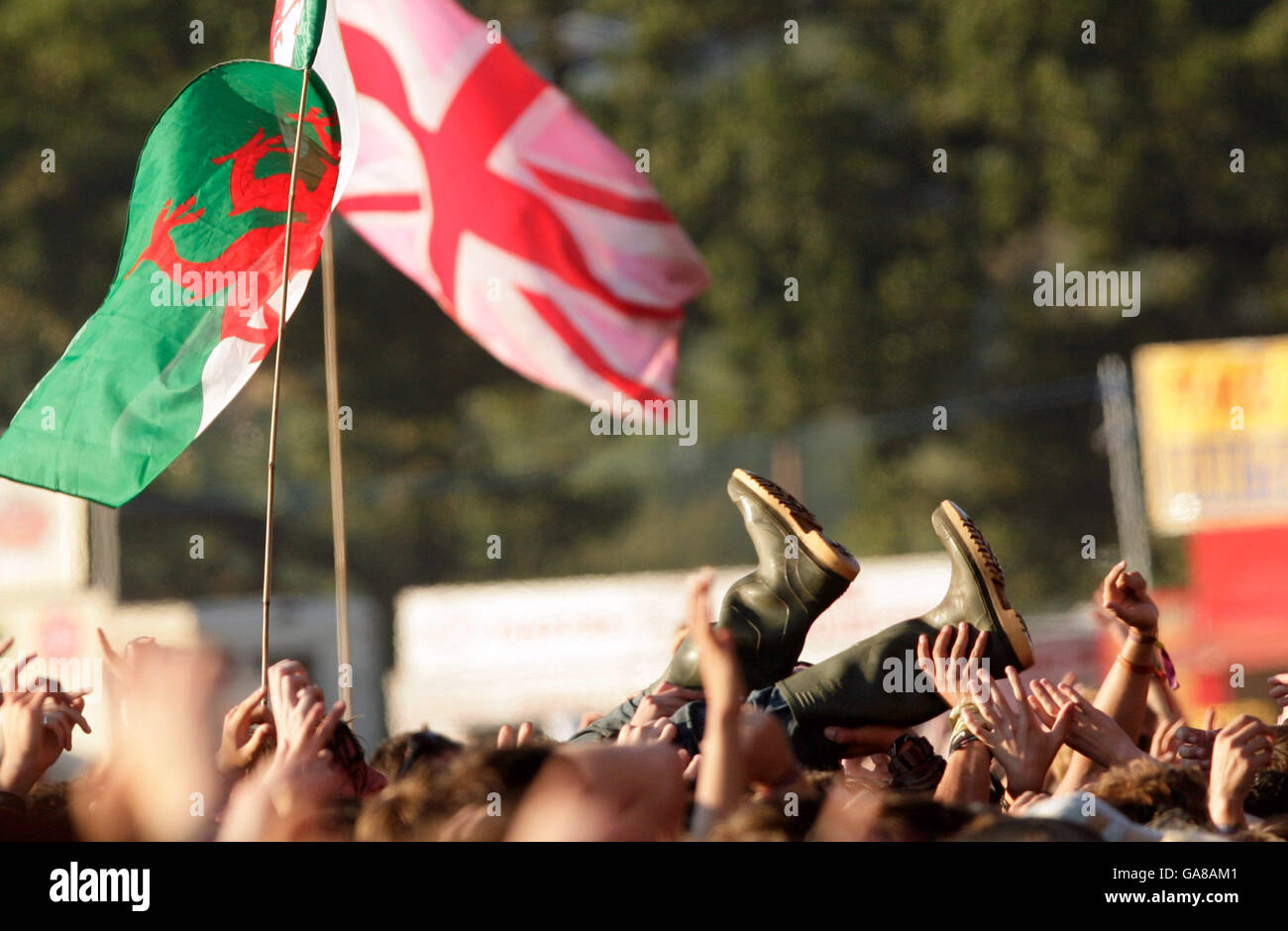 Carling Reading Festival 2007. The crowd at the 2007 Carling Reading ...