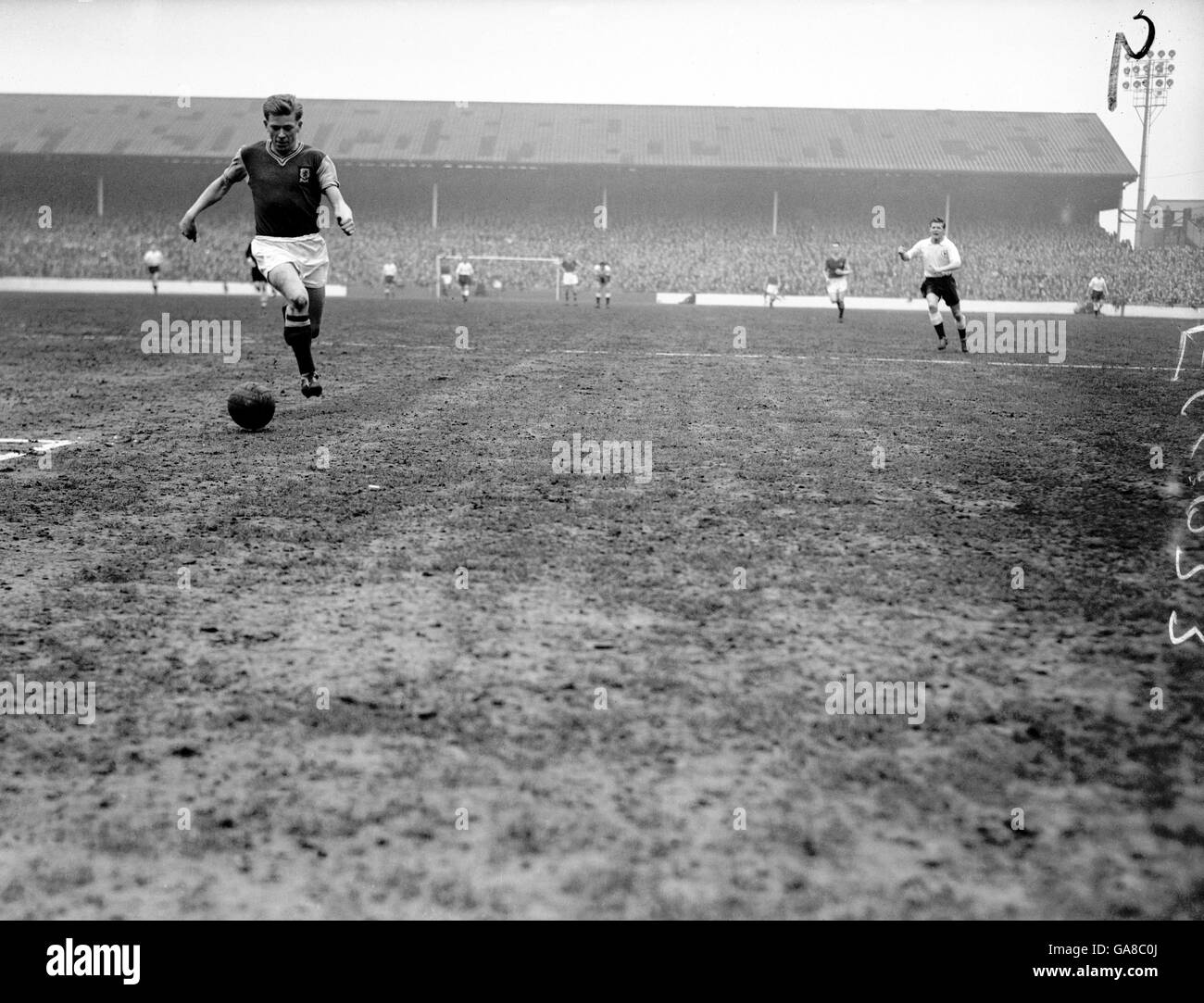 Gerry hitchens hi-res stock photography and images - Alamy