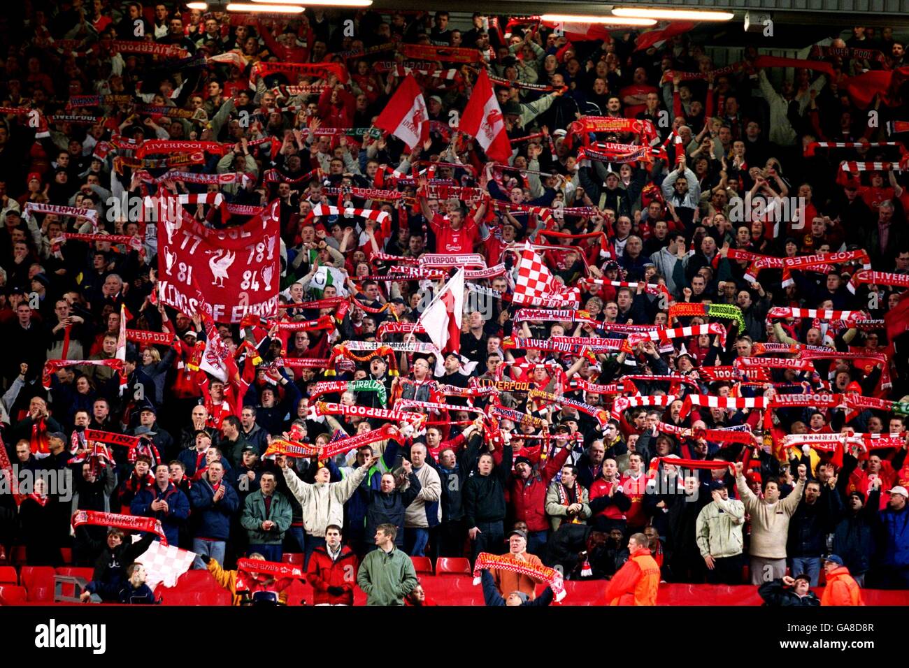 Roma fans cheer on their team hi-res stock photography and images - Alamy