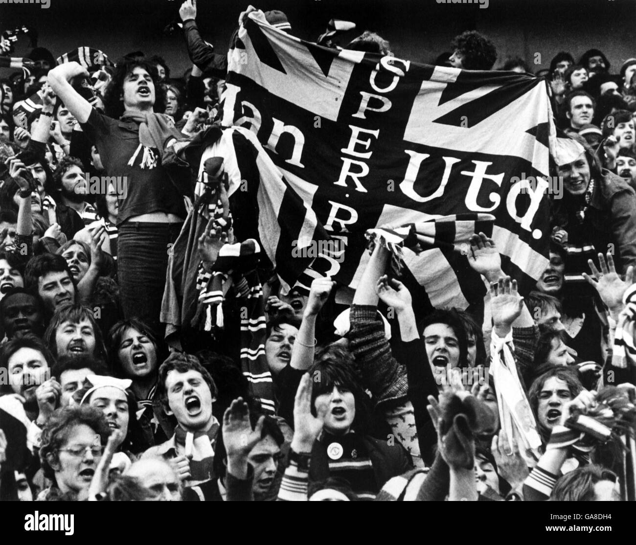 Manchester united football flag Black and White Stock Photos & Images ...