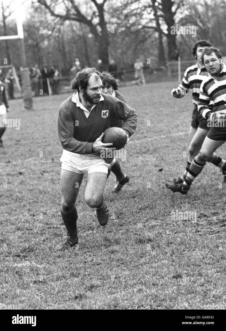 London welsh rugby Black and White Stock Photos & Images - Alamy