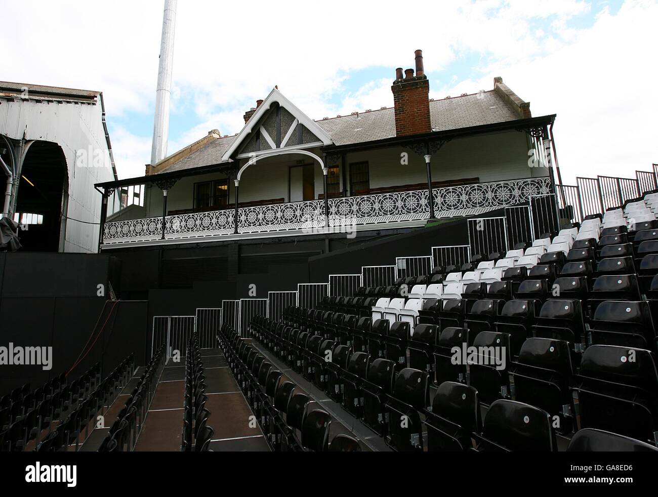 General view of craven cottage home of fulham fc hi-res stock ...
