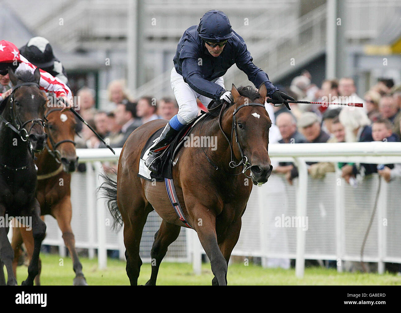 Racing action horseracing keiren fallon jockey horseracing horse racing ...