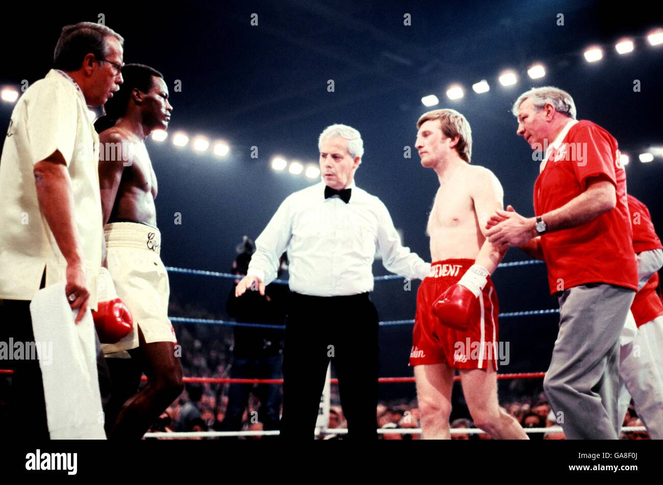 Boxing - World Welterweight Championship - Don Curry v Colin Jones ...