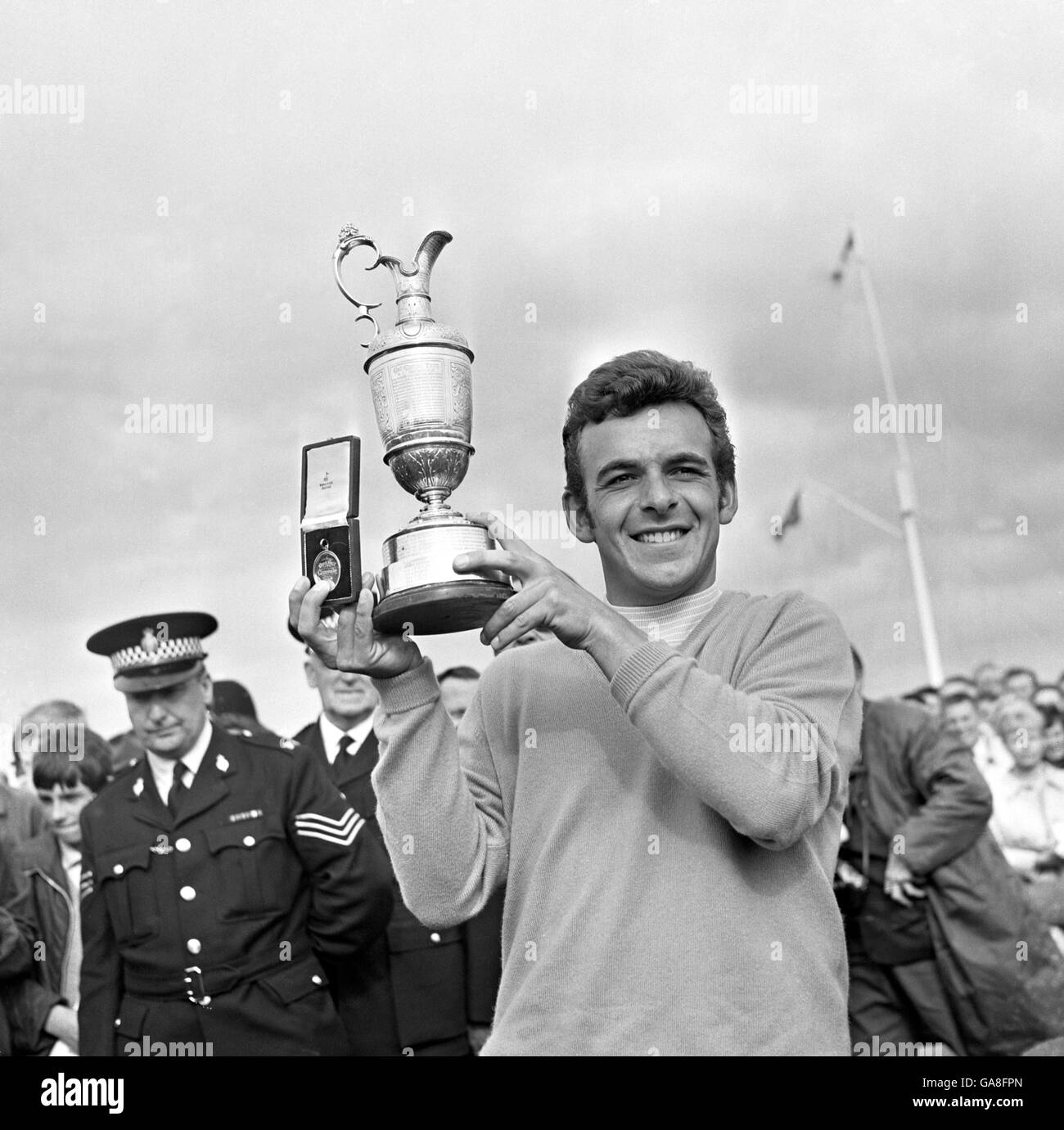 Tony jacklin open 1969 hi-res stock photography and images - Alamy