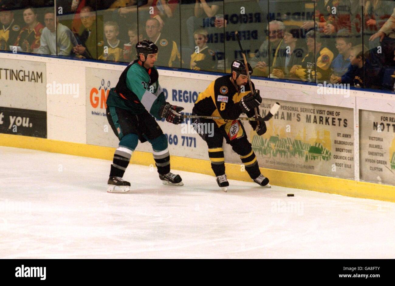 Sheffield steelers v nottingham panthers hi-res stock photography and ...