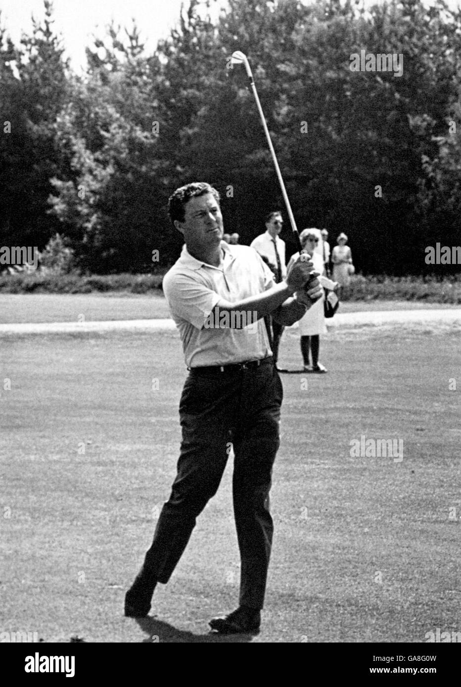 Peter thomson golf hi-res stock photography and images - Alamy