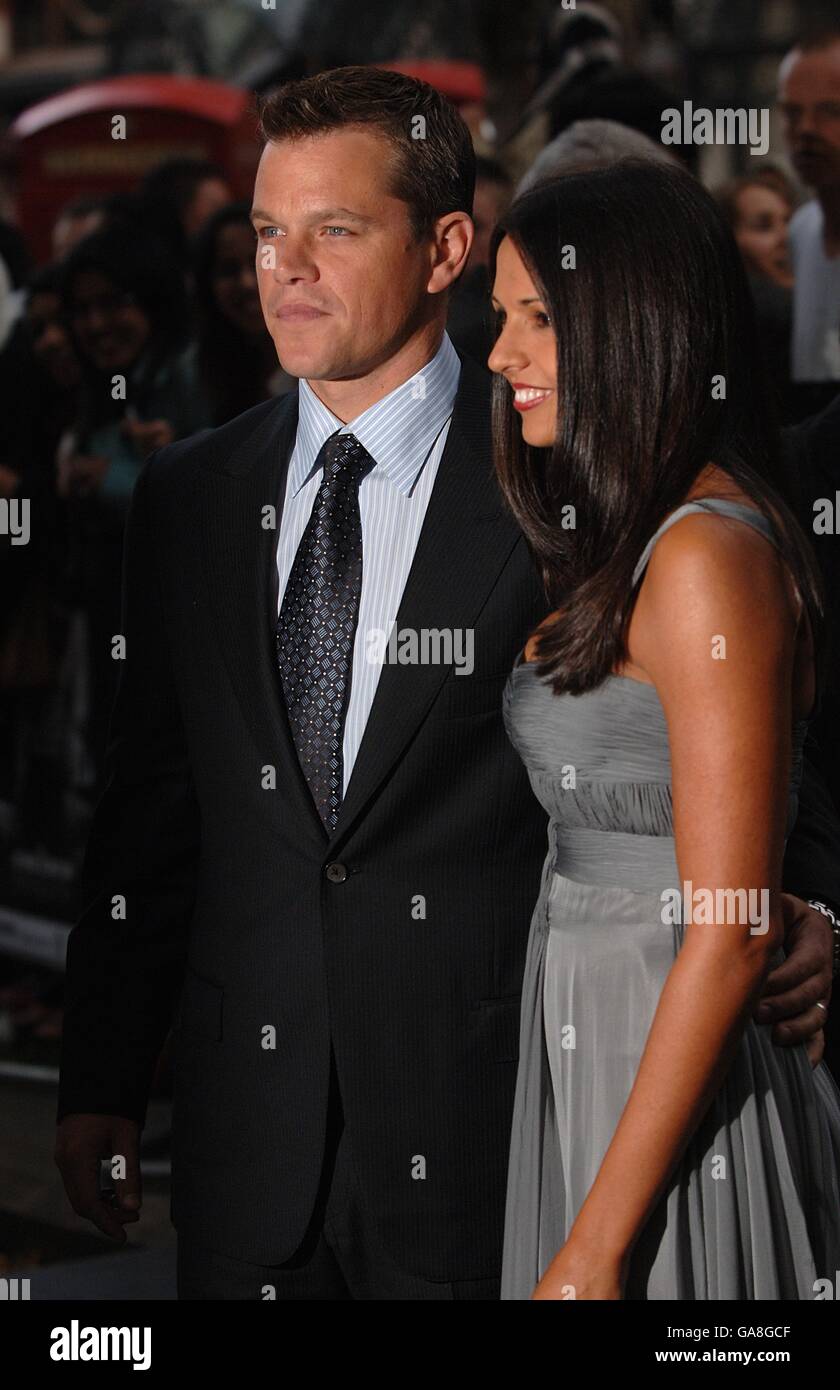 Matt Damon and his wife Luciana arrive for the UK Premiere of The ...
