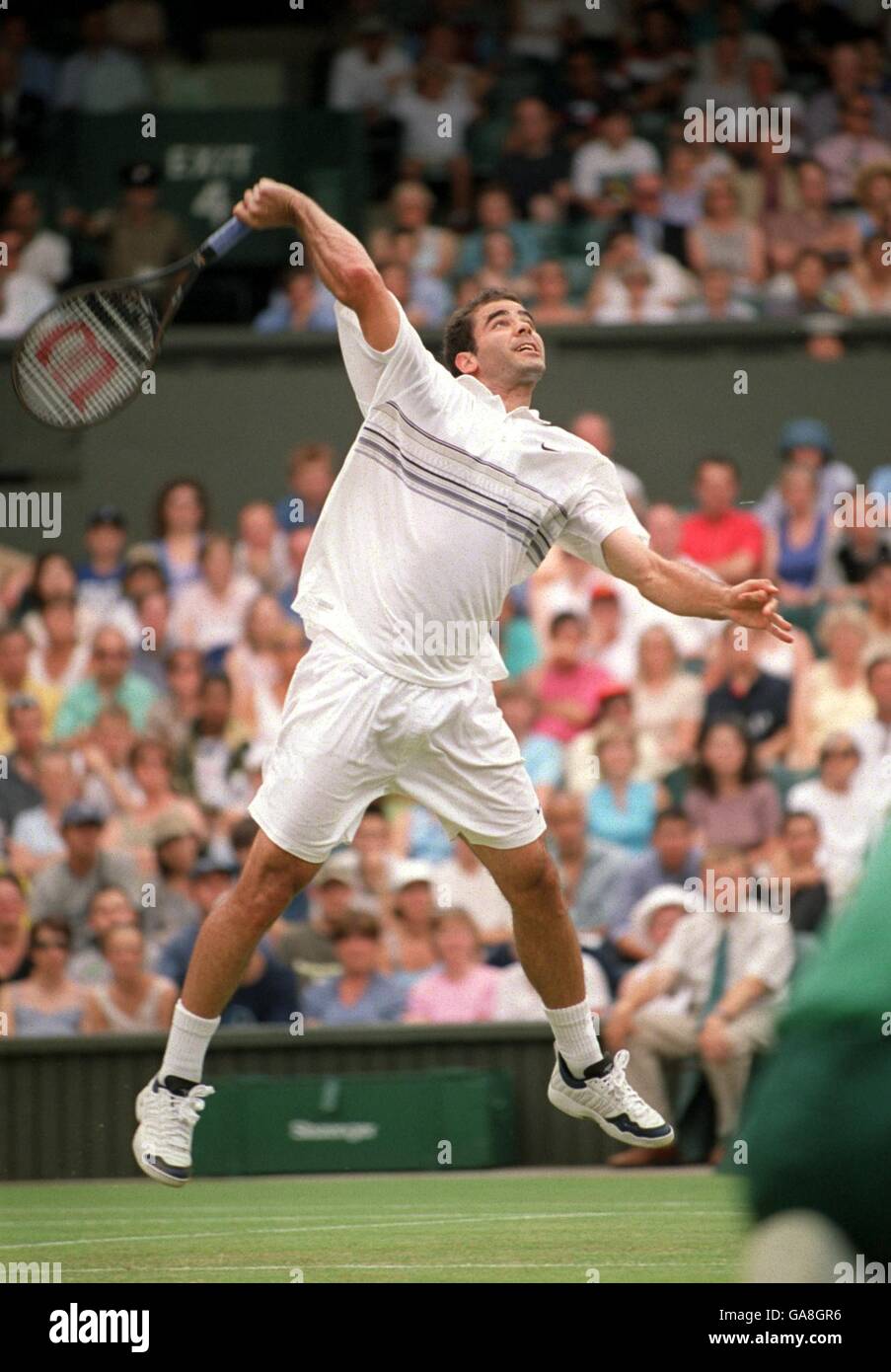 Tennis - Wimbledon 2001 - Fourth Round Stock Photo - Alamy