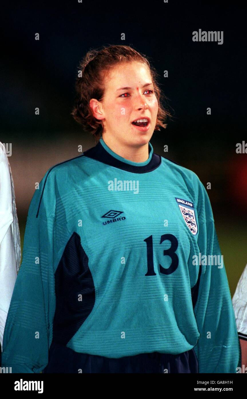 England goalkeeper rachel brown hi-res stock photography and images - Alamy