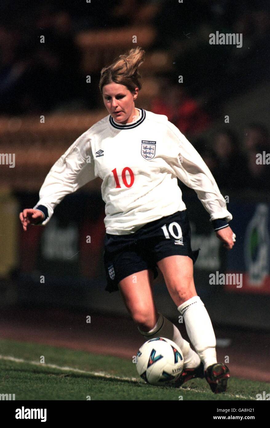 Soccer - UEFA European Women's Championship Qualifier - England v ...