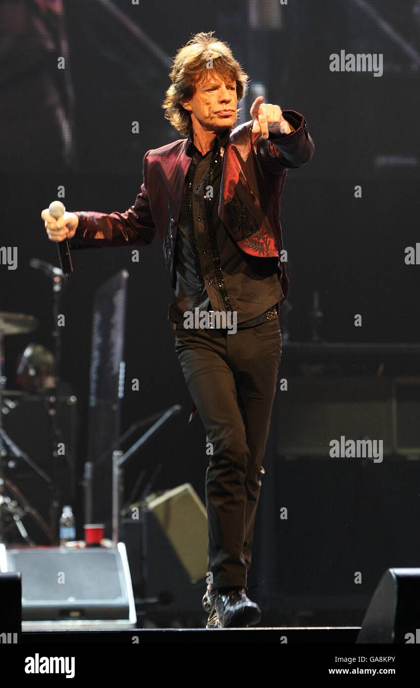 Rolling Stones - O2 Arena Stock Photo - Alamy