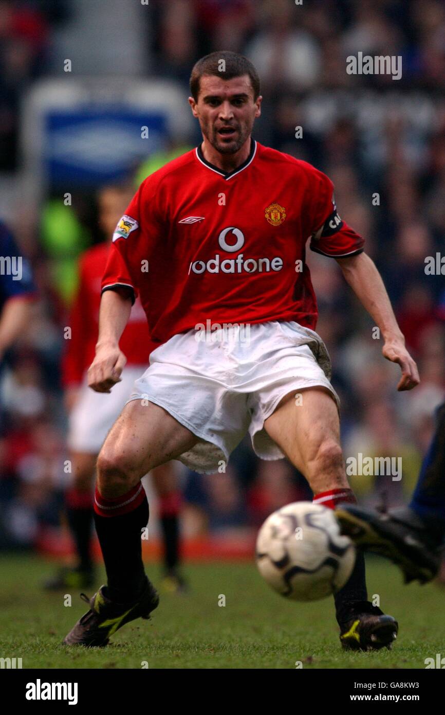 Manchester utd captain roy keane hi-res stock photography and images ...