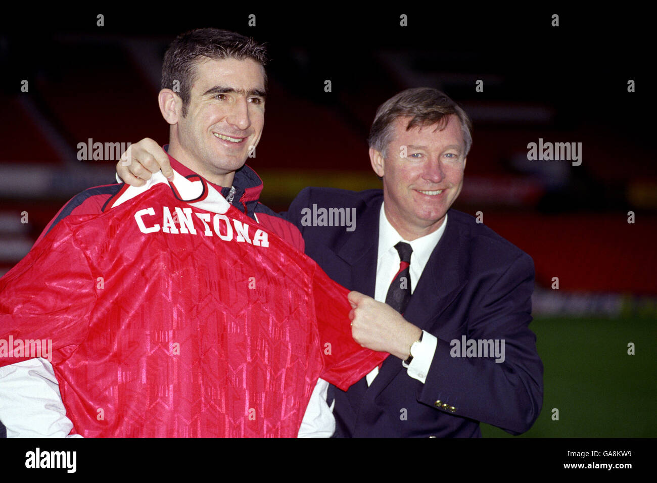 Soccer - Manchester United signing Stock Photo - Alamy