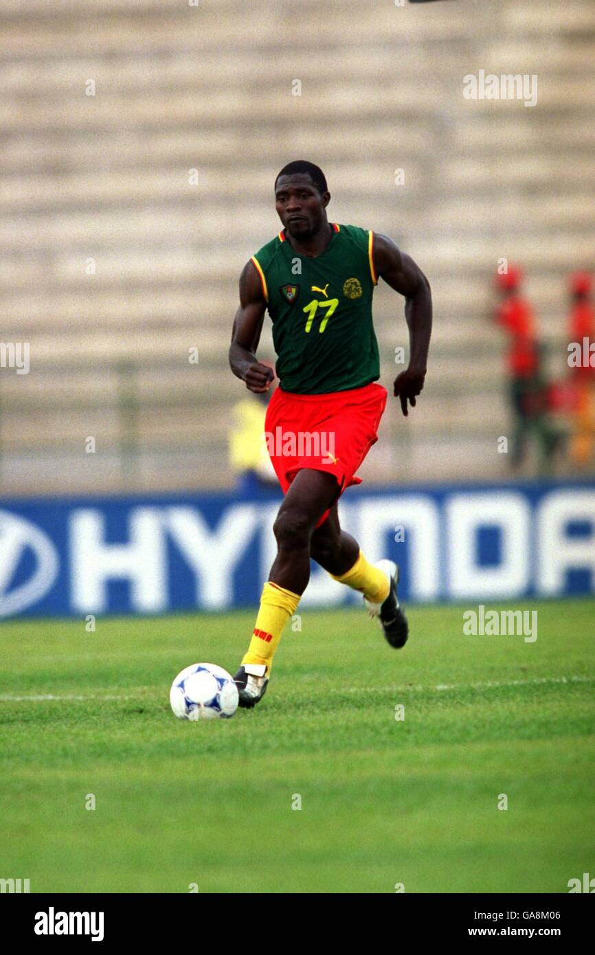 2002 african cup of nations cameroon hi-res stock photography and ...