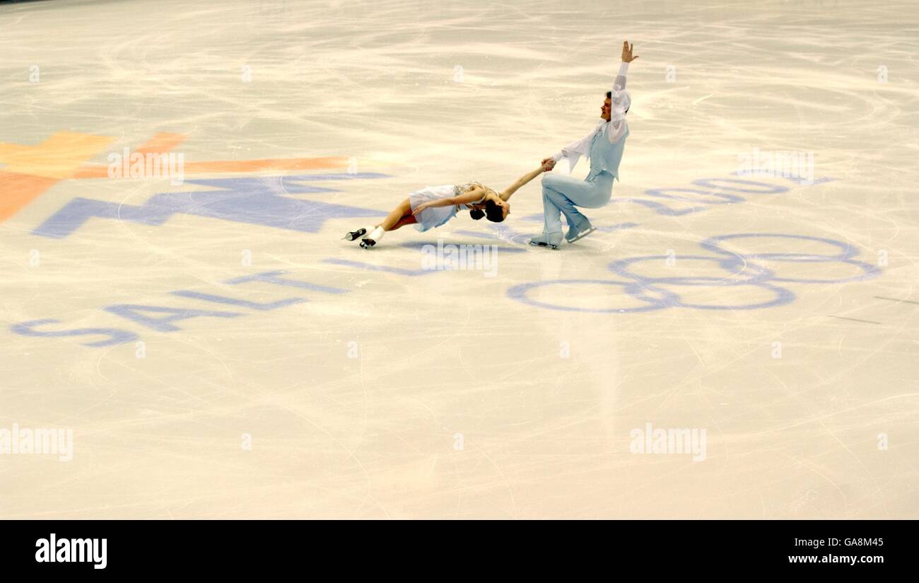 Short programme for pairs hi-res stock photography and images - Alamy