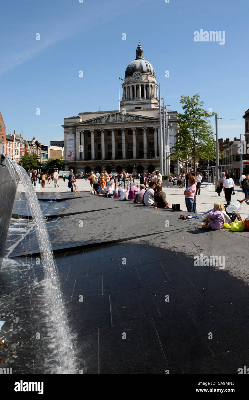 City Views, Nottingham. Old Market Square Stock Photo - Alamy